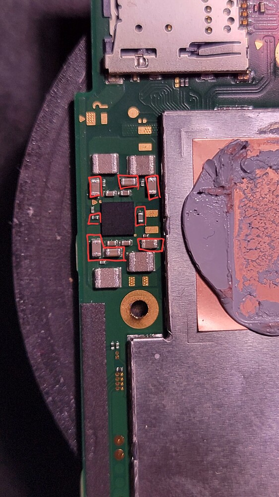 Switch Lite: Shorted Caps at M92T36 and MAX77620H - Nintendo Switch ...