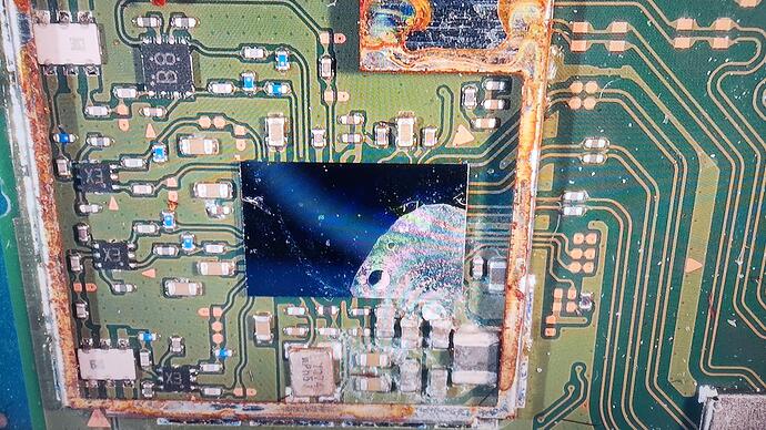 Water damaged Switch White screen lockup - Nintendo Switch - TronicsFix