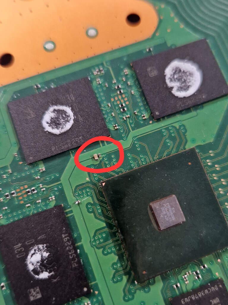 How did this happen?! - PS5 - TronicsFix