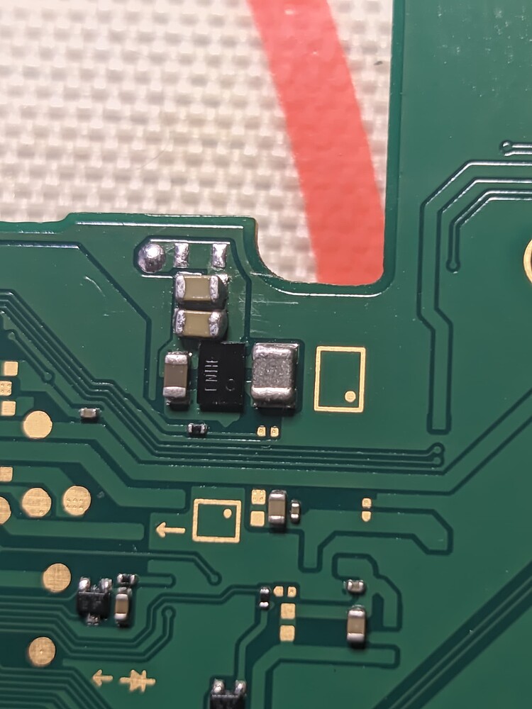 Switch lite battery drain, 1.8v rail shorted - Nintendo Switch Lite ...