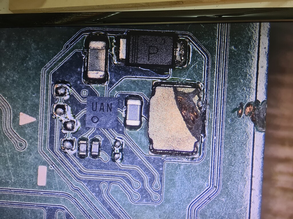 HAD-CPU-1/Mariko no backlight // Need Name/Value of chiped component ...